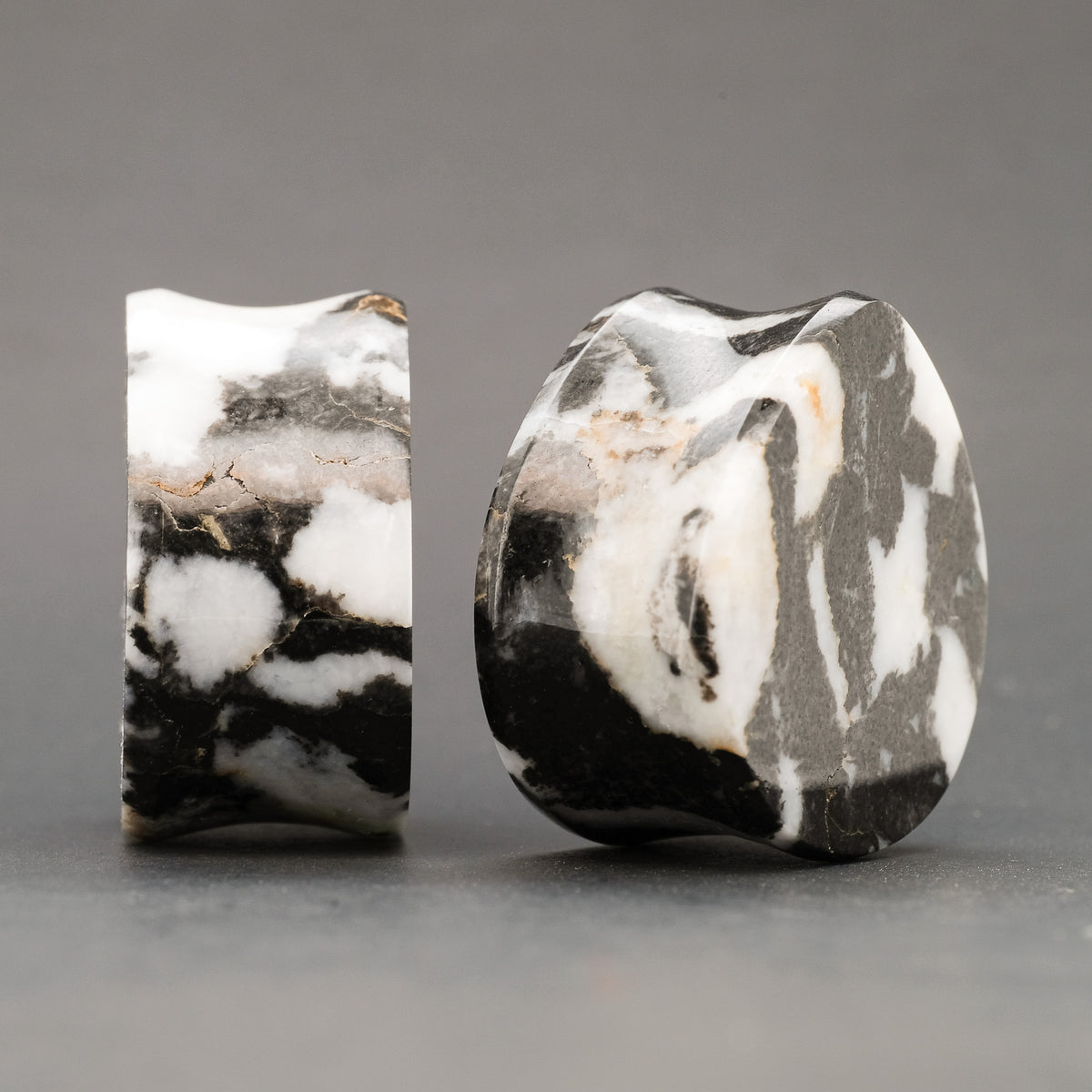 Zebra Quartz Teardrop Plugs - 25.4mm (1") – Dendrite